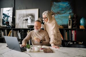Best Laptops For Seniors In 2025